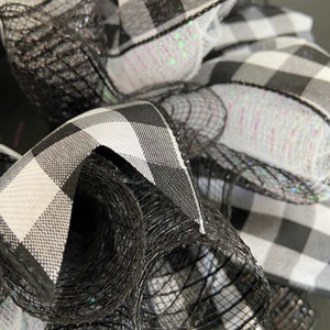 12” or 17” Simple Everyday Deco Mesh Centerpiece / Candle Holder ...