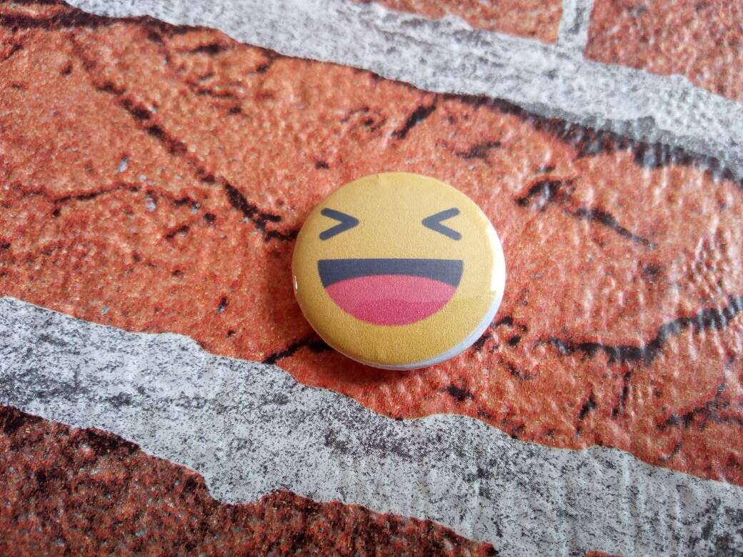 25mm/1 Inch Button Badge Social Media Reactions Pin Badge, Collectable ...