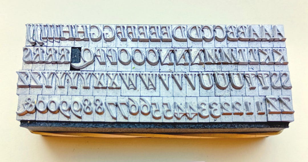 24 Point Perpetua Italic Uppercase, Letterpress Metal Printing Type - Etsy