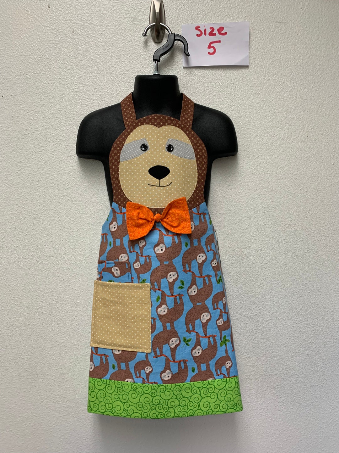 Sloth Child Apron, Crazy Sloth, Sloth, Animal Face, Brown, Gray, Leaves ...