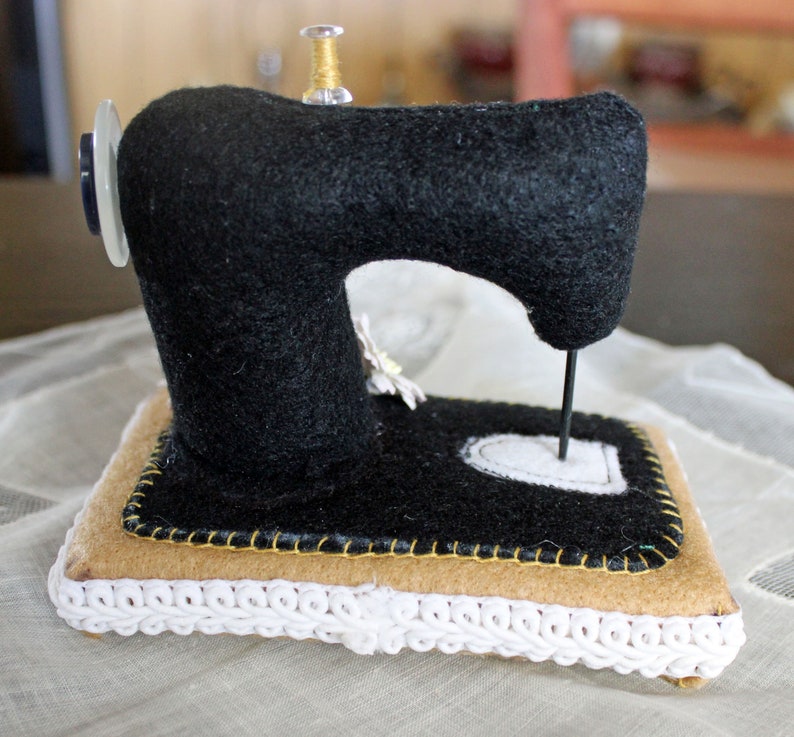 Sewing Machine Pin Cushion Handmade Felt Fabric Pin Cushion - Etsy