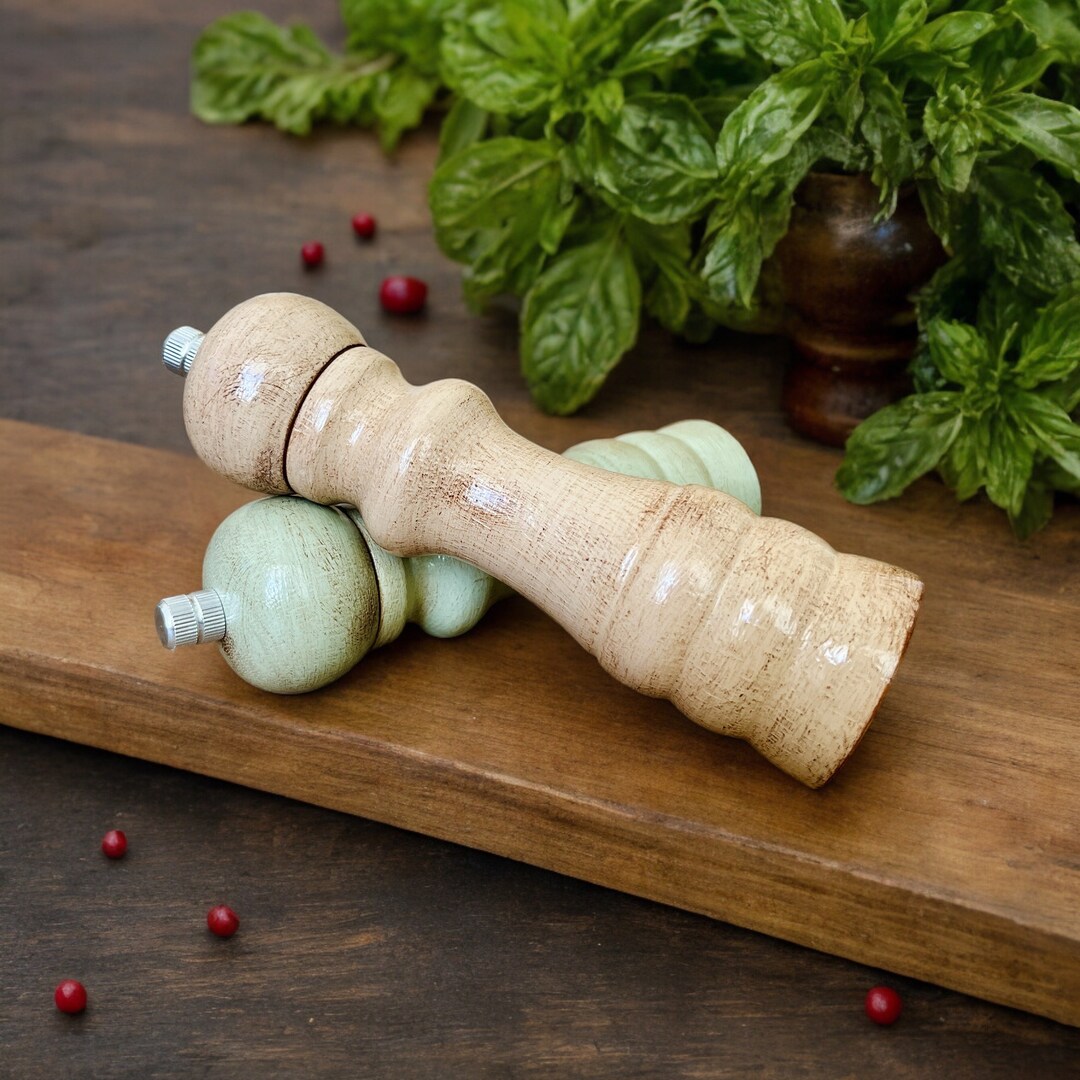 Unique Wedding Gift Salt & Pepper Grinder Set, Sustainable Wooden Mills ...