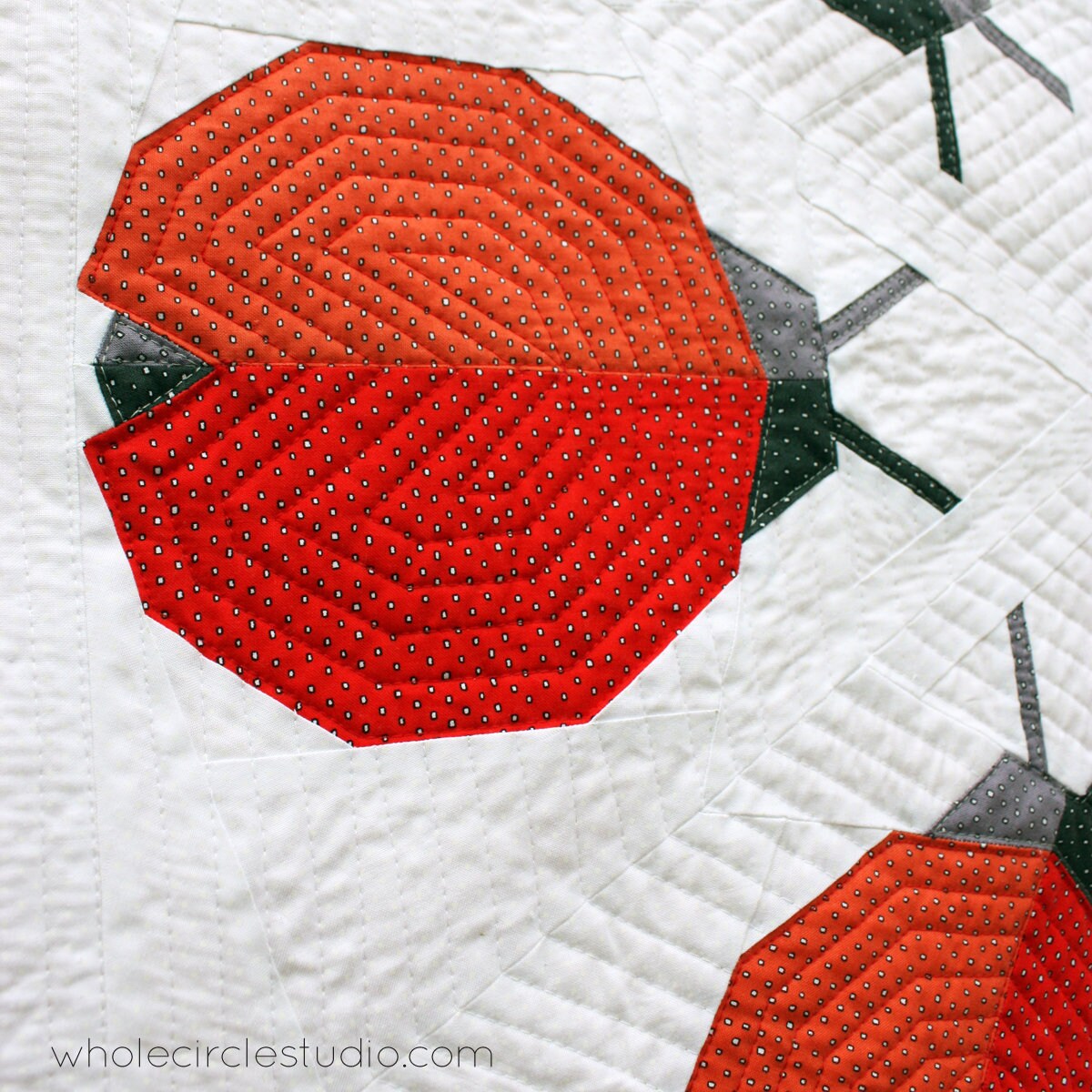 Ladybug Quilt. Pattern Only. Ladybug Loop. Modern Quilt. Gift. - Etsy