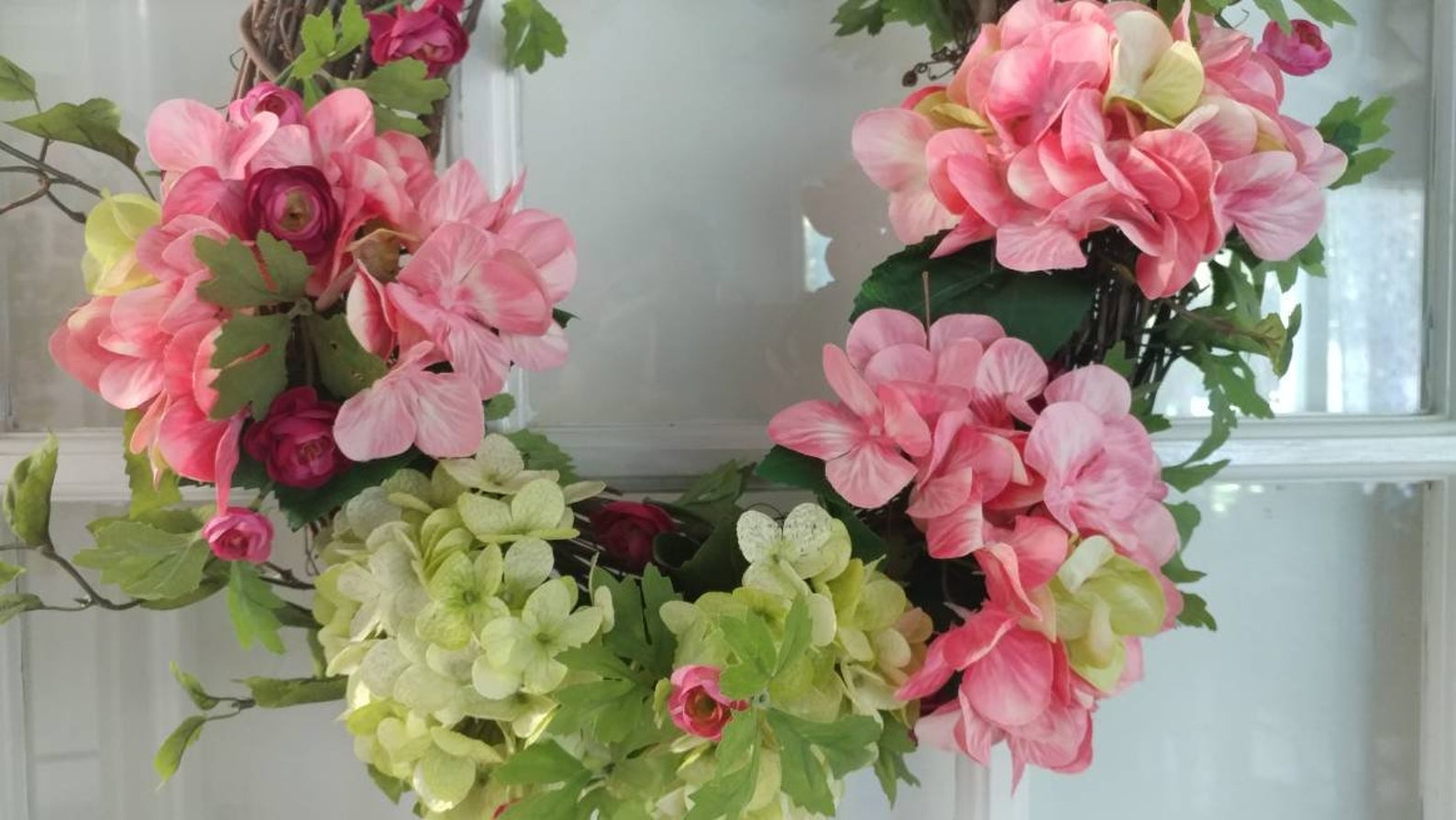 Hydrangea Wreath, Pink and Chartreuse Hydrangea Wreath, Large Front ...