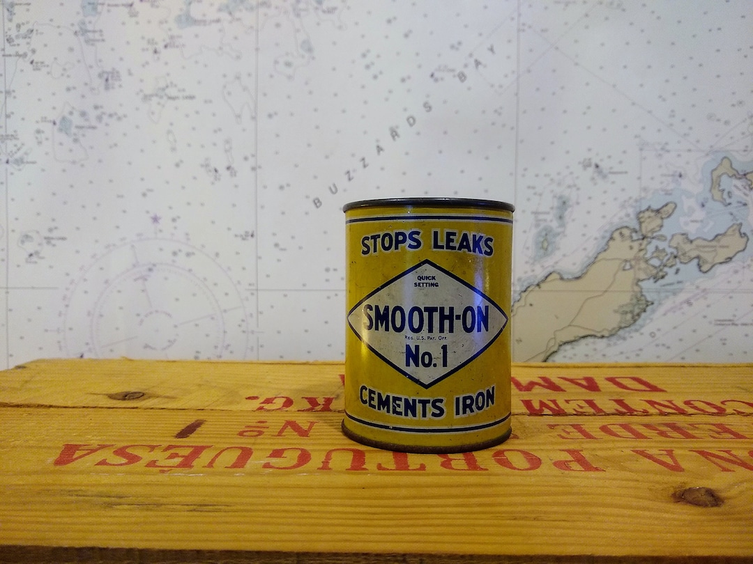 VINTAGE HARDWARE TIN - 1950-60s - Tools - House Decor - Desktop ...