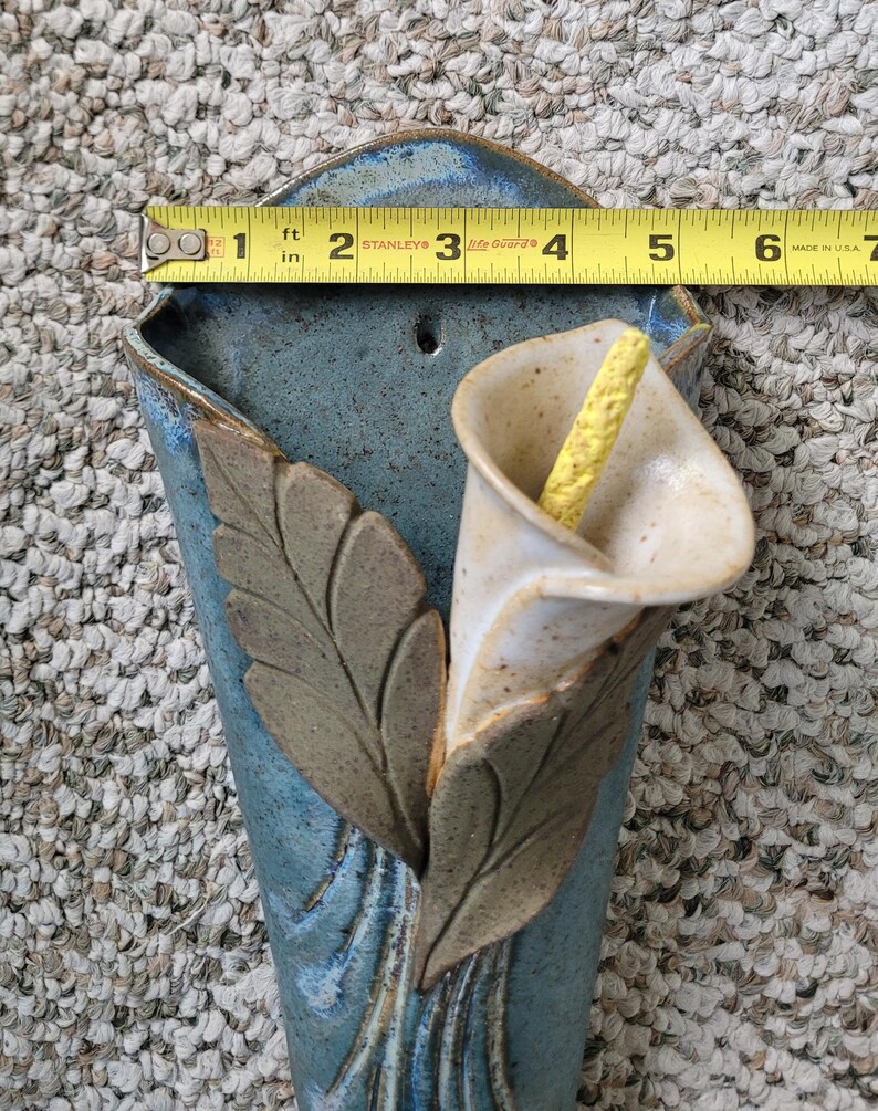 Beautiful Blue Pottery Wall Vase With Calla Lilly on the Front - Etsy