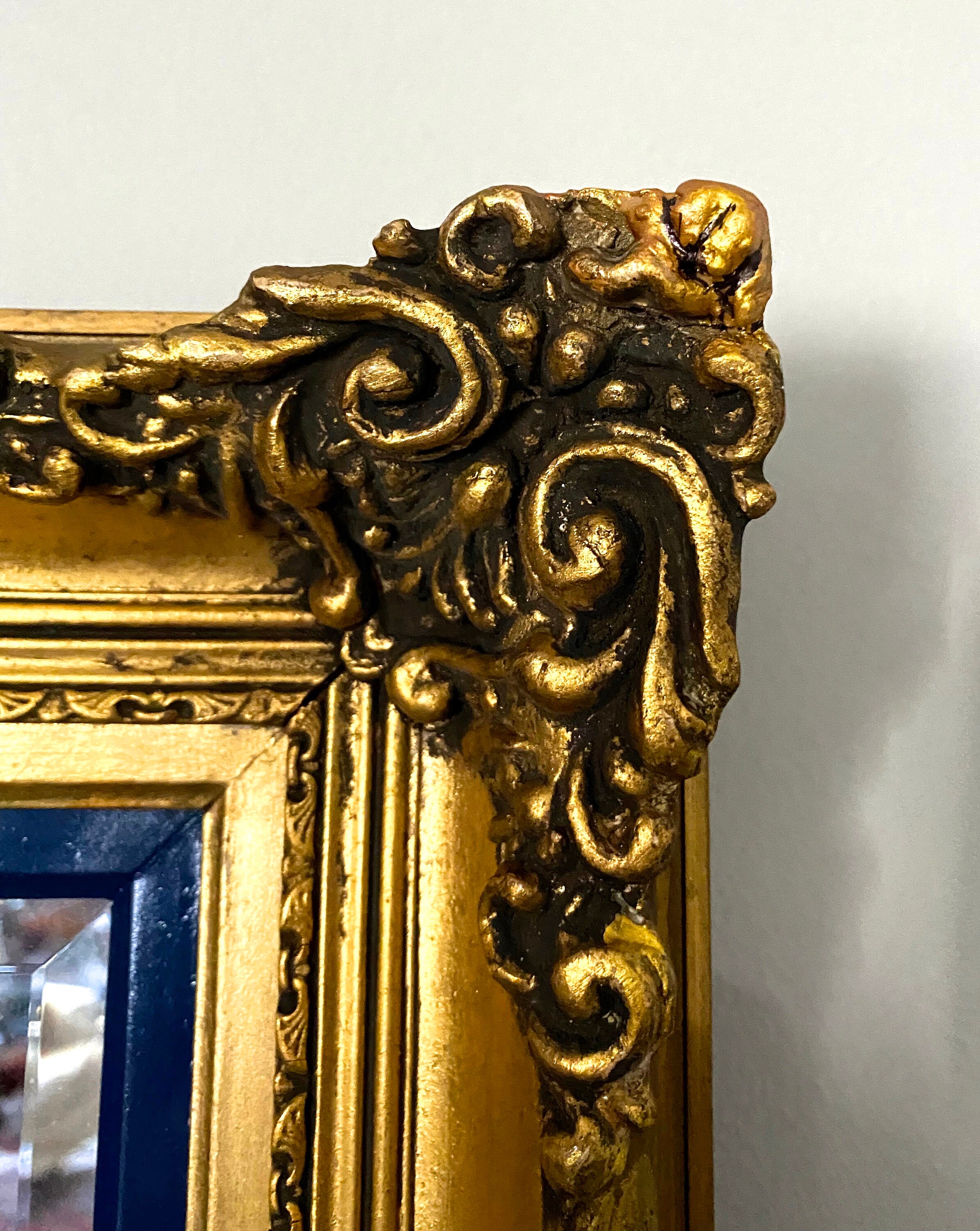 Beautiful Antique Mirror From the 40's | Wall Mirror | Vintage | Gold ...