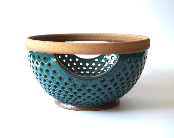MADE TO ORDER Honeycomb Colander in Dark Cyan Handmade - Etsy