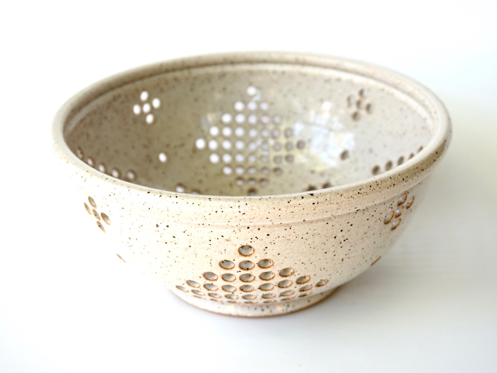 Classic Colander in Speckled White Without Handles Pottery | Etsy