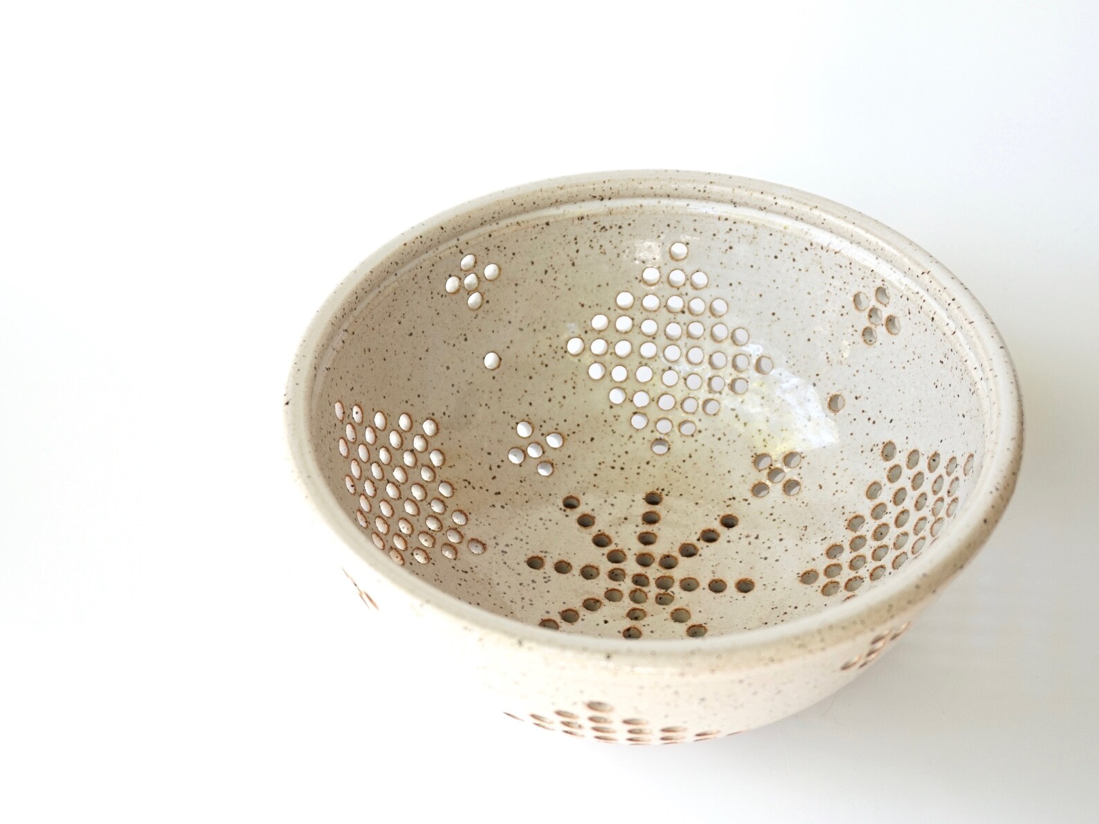 Classic Colander in Speckled White Without Handles Pottery | Etsy