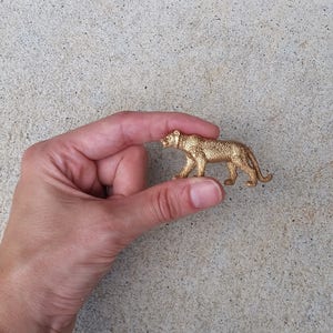 Gold Safari Animal Favors: Mini African Table Decorations - Etsy
