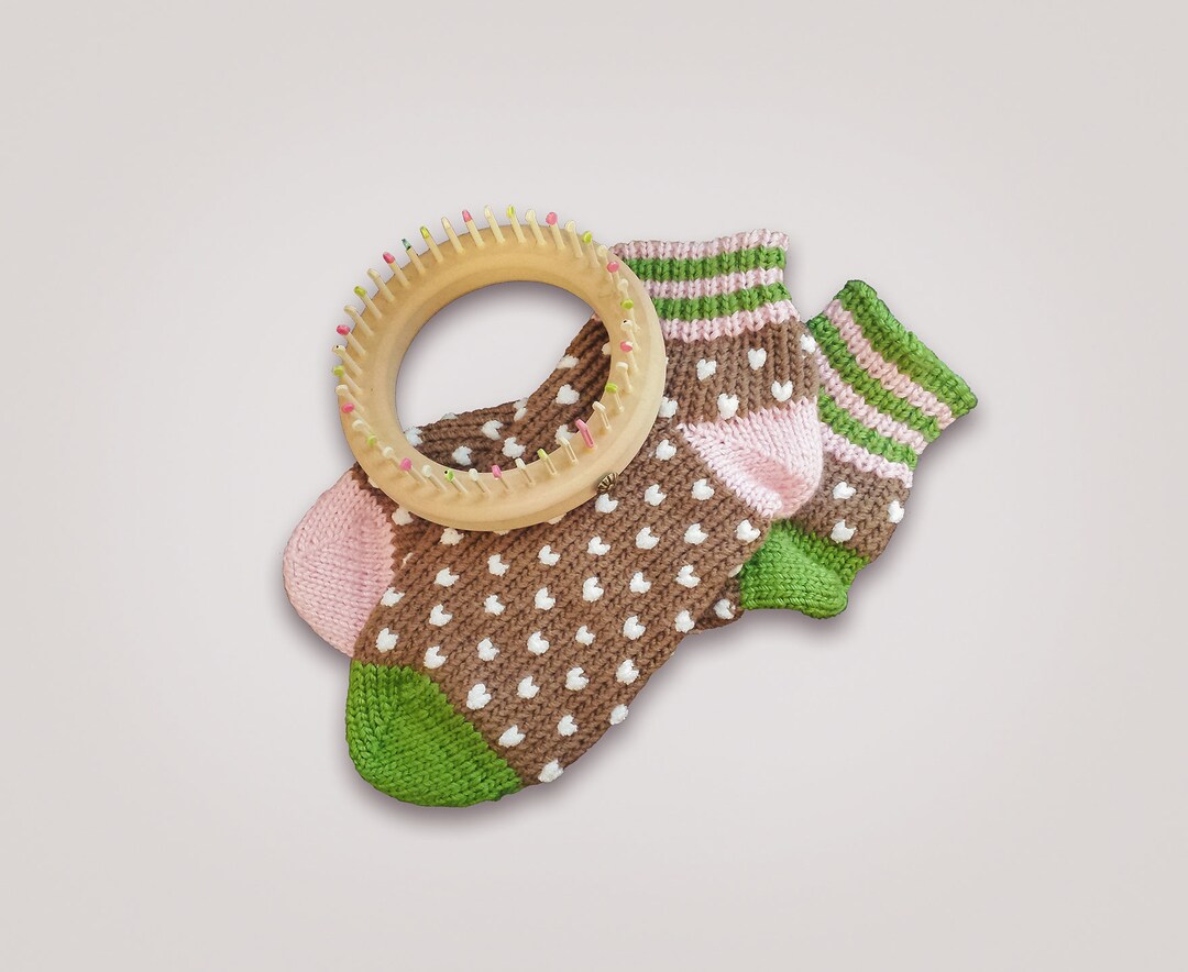 Loom Knitting Pattern: Alexis Slipper Socks With Hearts (PDF Download ...