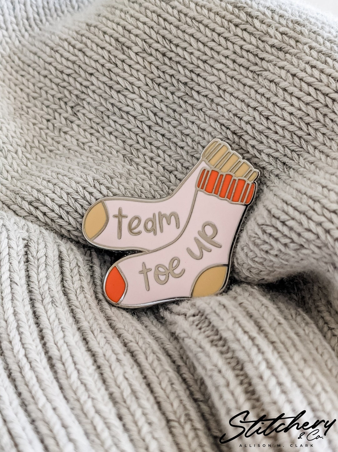 Hard Enamel Pin | Team Toe up | Cloisonné Project Bag Pin - Etsy