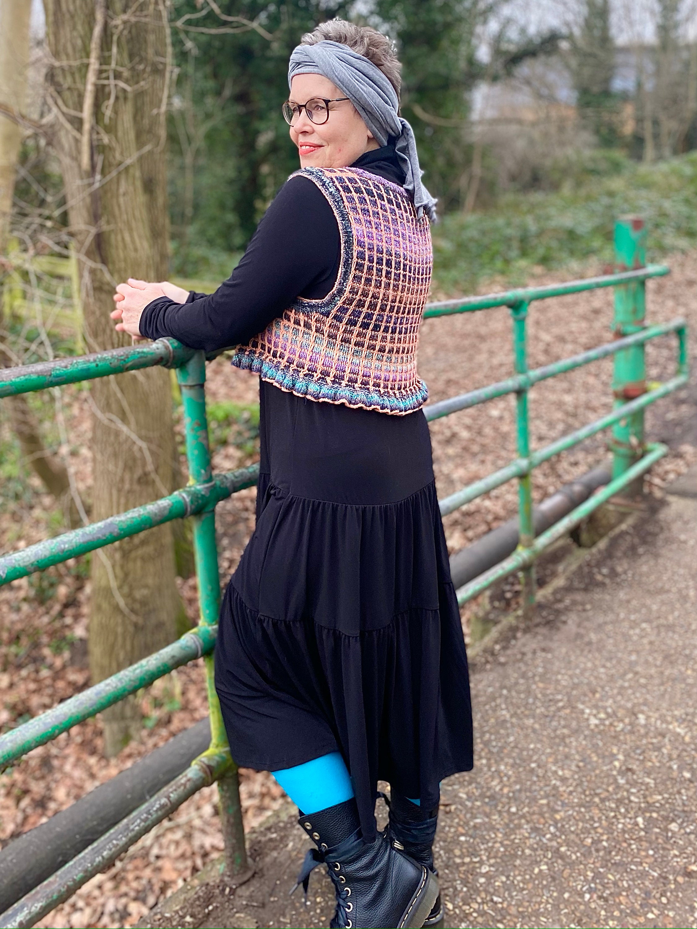 PDF KNITTING Pattern.ruffled Checked Vest.hand Knitted Vest for Women ...