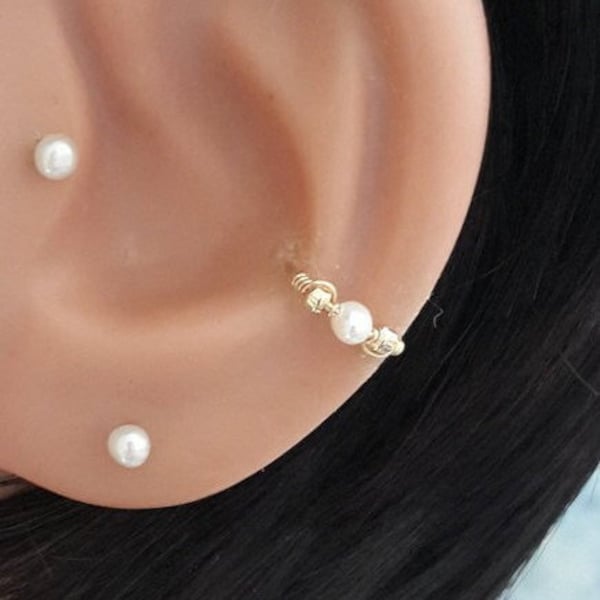 Conch Piercing - Etsy