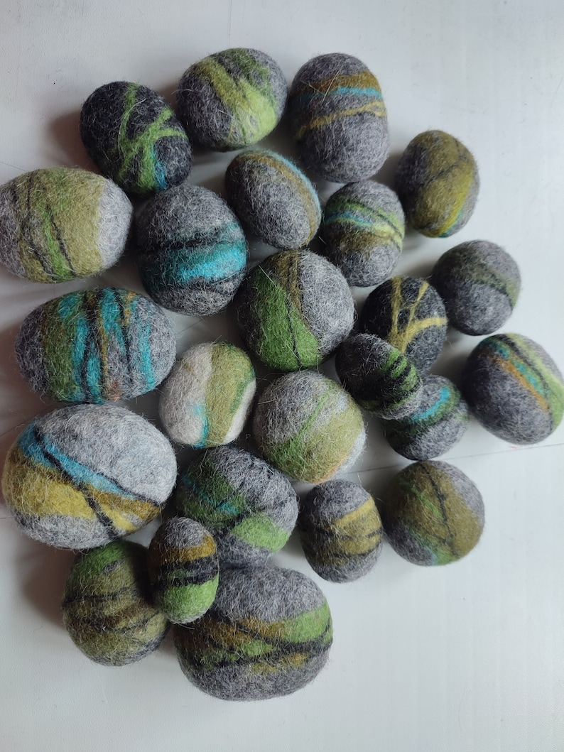 10 , 20 , 40 Felted Wool Stones , Eco-friendly Decor Wool Pebbles - Etsy