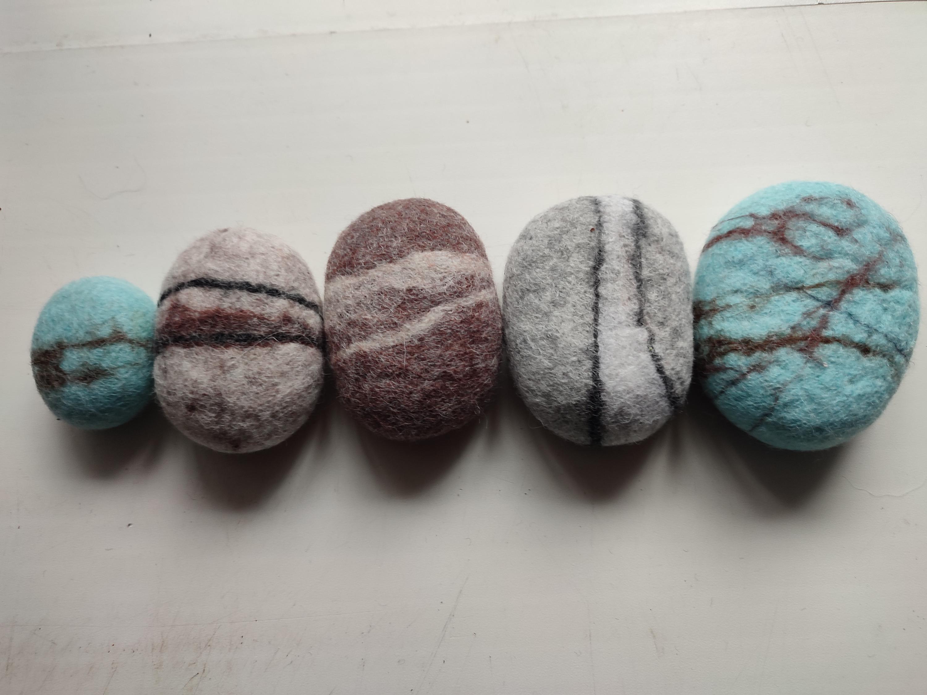 10 , 20 , 40 Felted Wool Stones , Eco-friendly Decor Wool Pebbles - Etsy