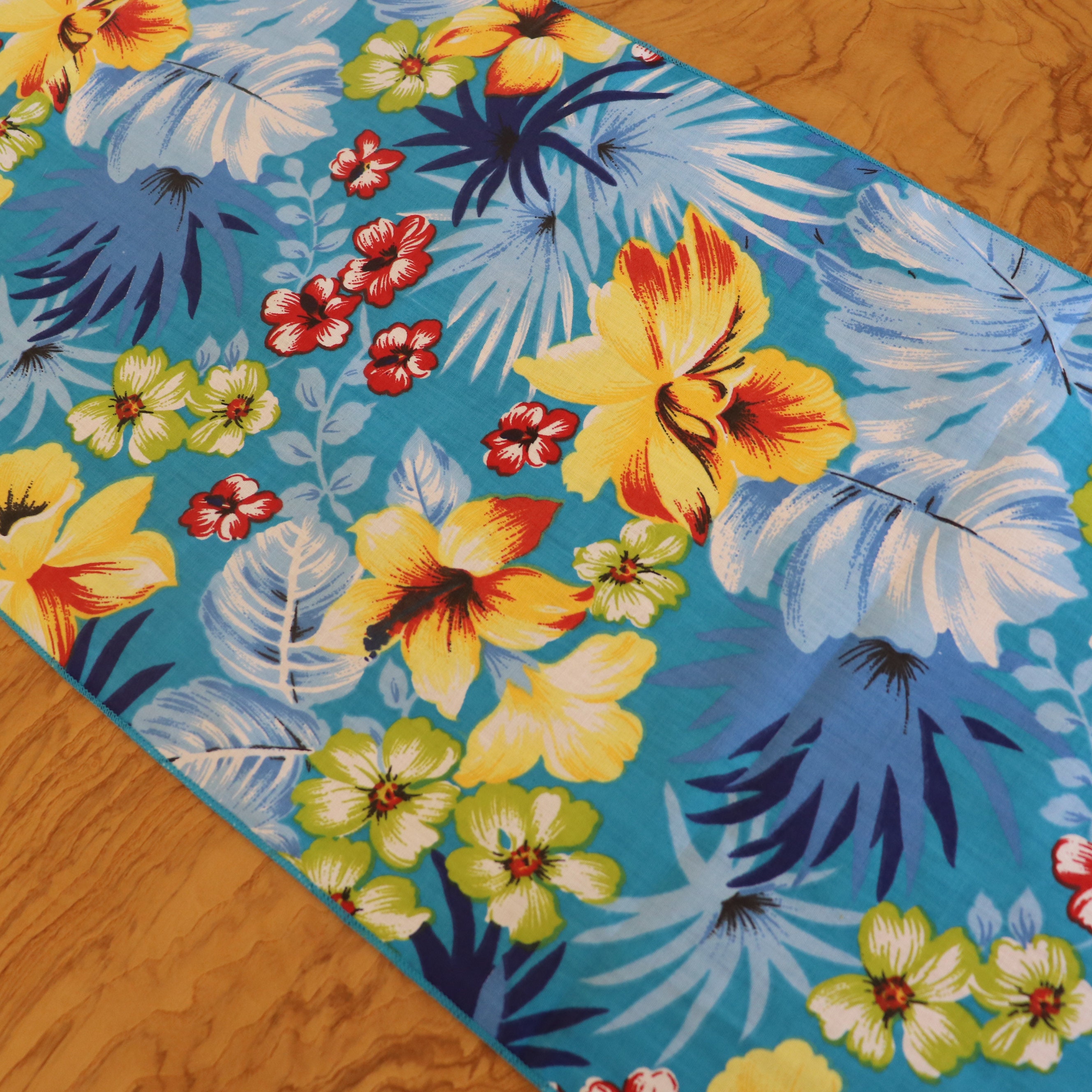 Hawaiian Tropical Floral Cotton Table Runner Home Décor / | Etsy