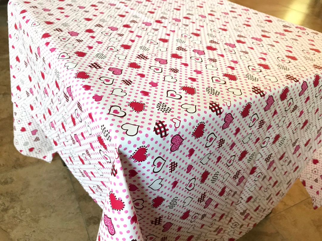 Hearts and Dots Cotton Tablecloth / Home / Wedding / Valentines ...