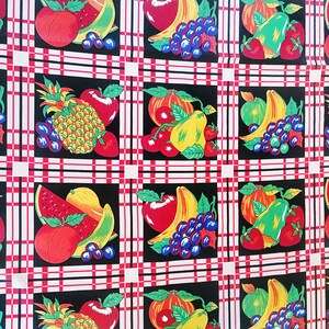 Fruit Bundle on Gingham Cotton Tablecloth / Home / Wedding / Picnic ...