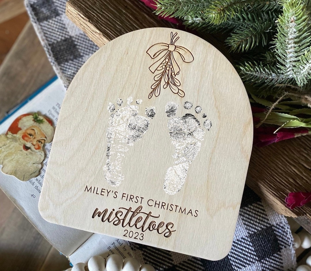 DIY Christmas Footprint Art, Baby’s First Christmas Keepsake, Gift for ...