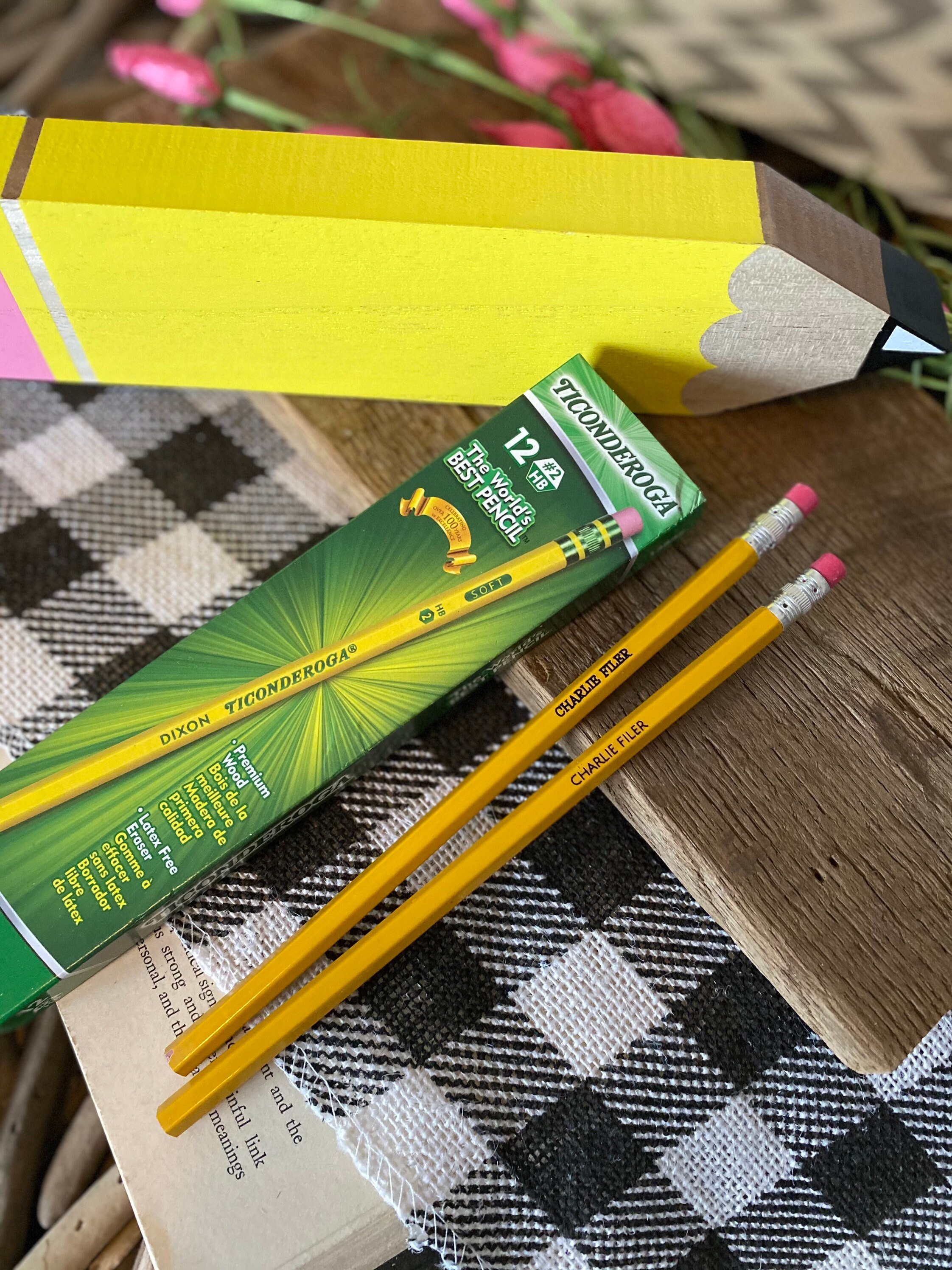 Back to School Pencils Personalized 2 Pencils Engraved - Etsy