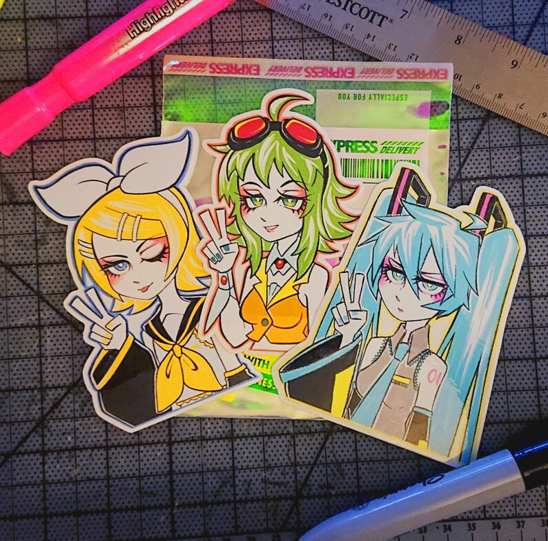 Vocaloid Peace Peekers (rin, Gumi, Miku, Len) - Etsy