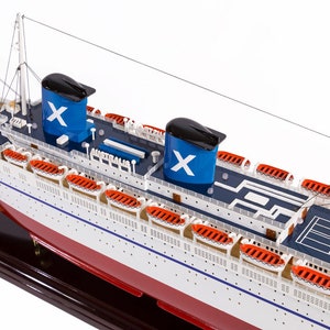 SS Australis (SS America) Model Cruise With LED Lights 86cm (33.5 ...