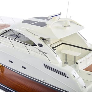 Sea Ray Sundancer Motor Yacht Model 27.5" (70cm) - Sea Ray Sport Yacht ...