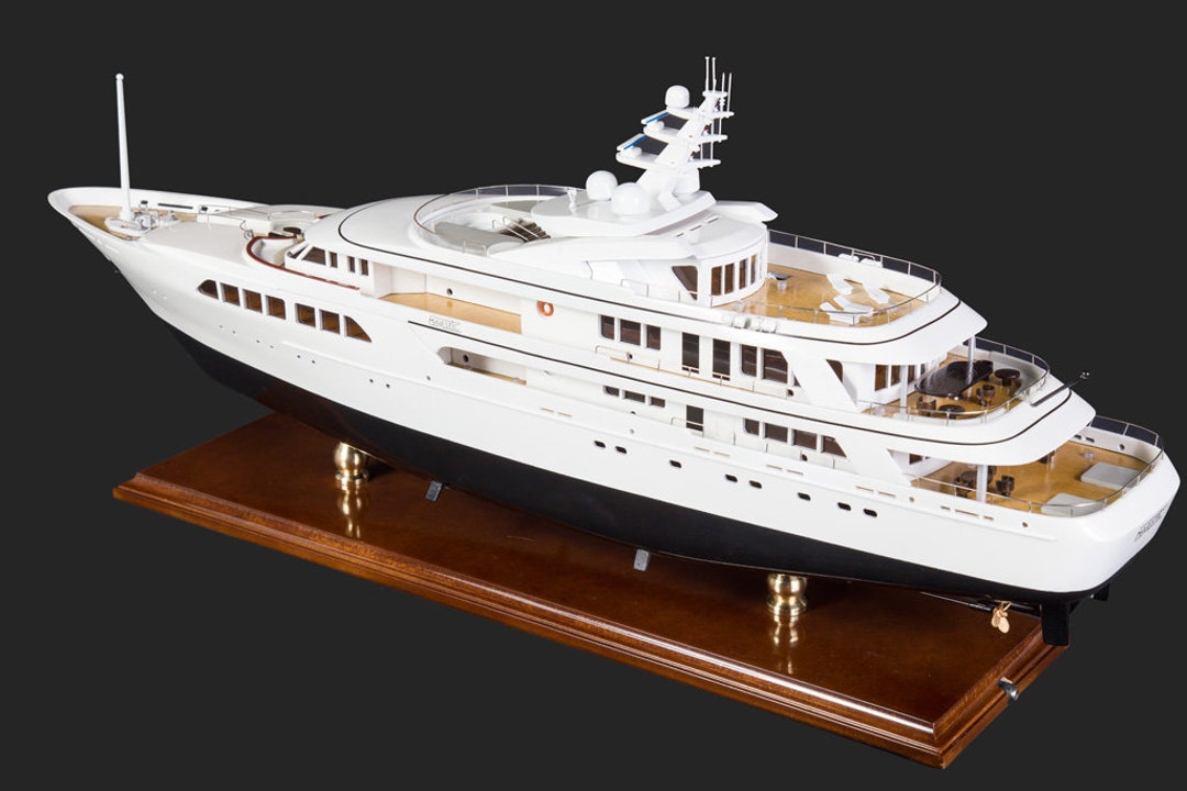 Majestic Motor Super Yacht Model With LED Lights - Wooden Boat Model ...