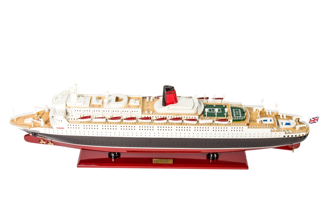 Queen Elizabeth II Model Cruise With LED Lights 80cm - Etsy