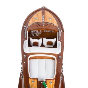 Riva Aquarama (white Interior) Model Speed Boat 70cm (27.5 ...