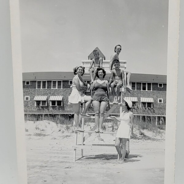 Lifeguard Chair - Etsy