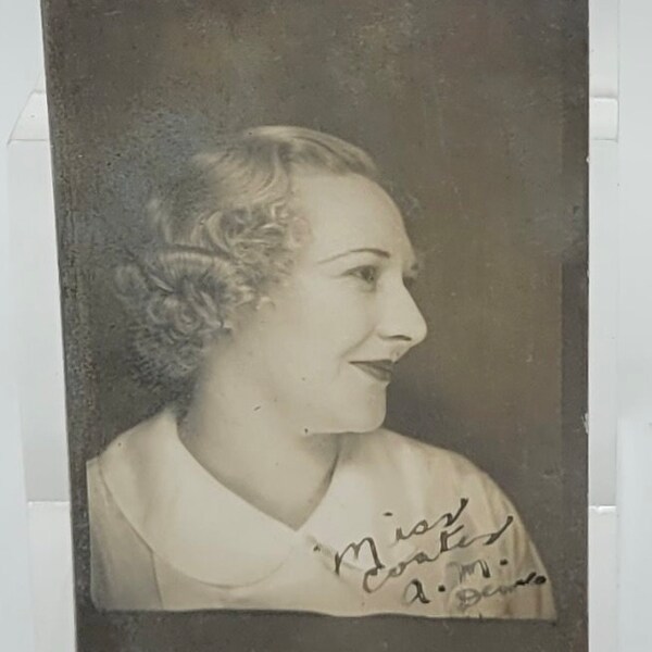 Vintage Photo Booth - Etsy