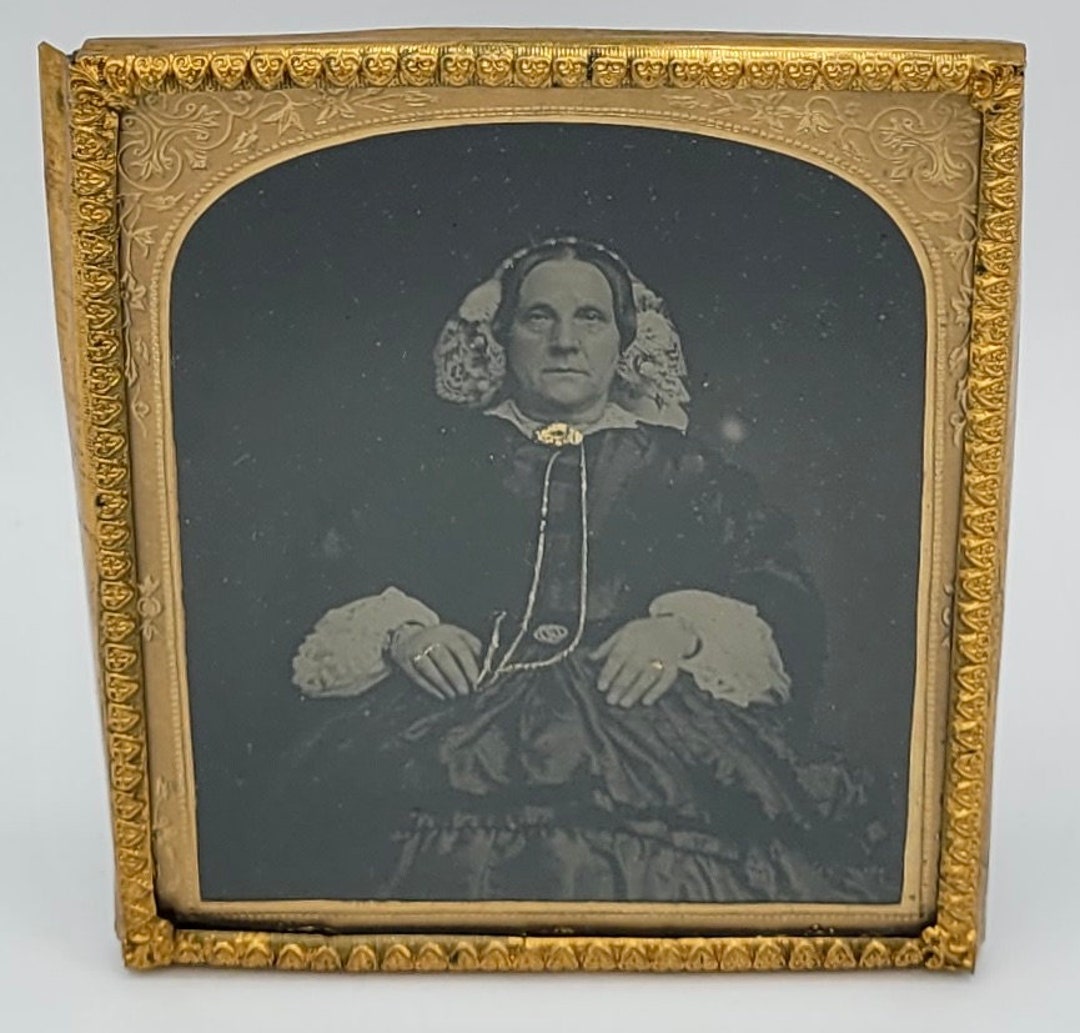 Ambrotype Photovictorian Woman Hand Tinted Gold Jewelryambro Exc ...