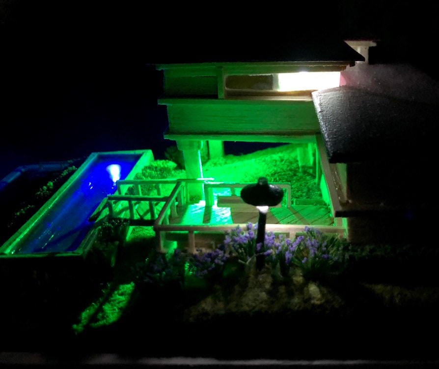 Miniature Lake house fully furnished. (The Lake House)