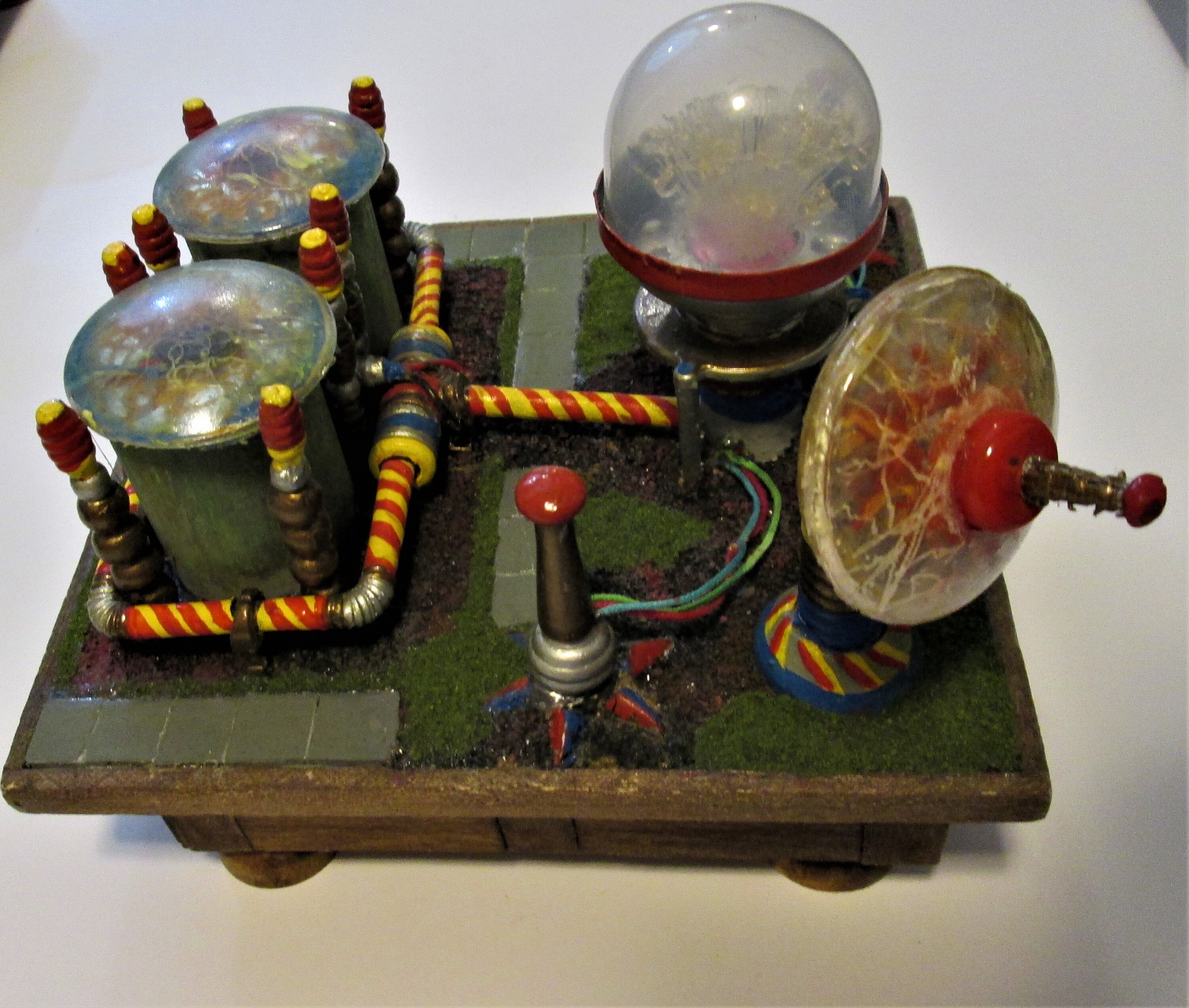 Sci Fi Diorama, Energy generator and storage facility, miniature ...