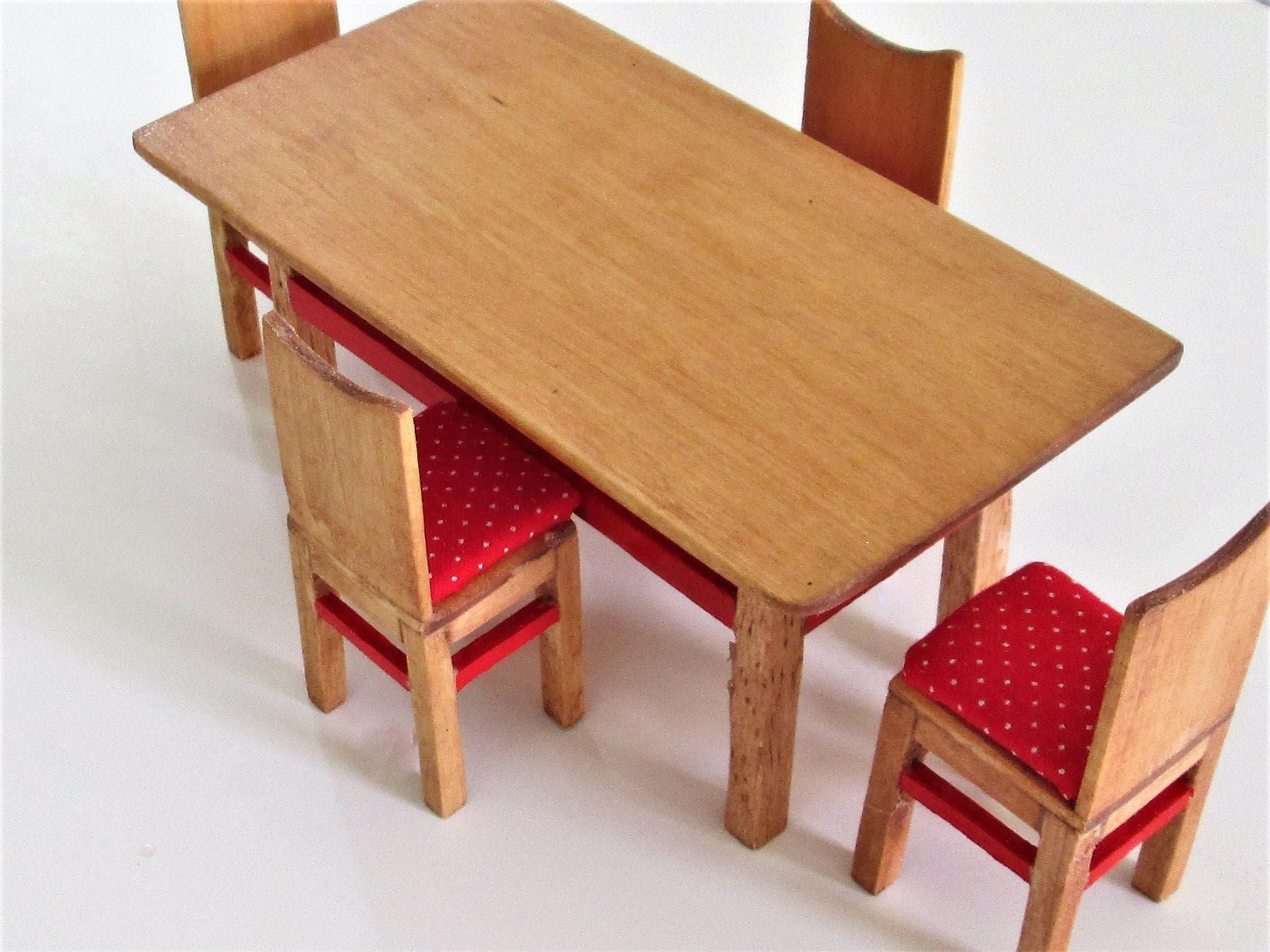 1:16 Dollhouse dinning room table with four chairs, wood dinning room ...