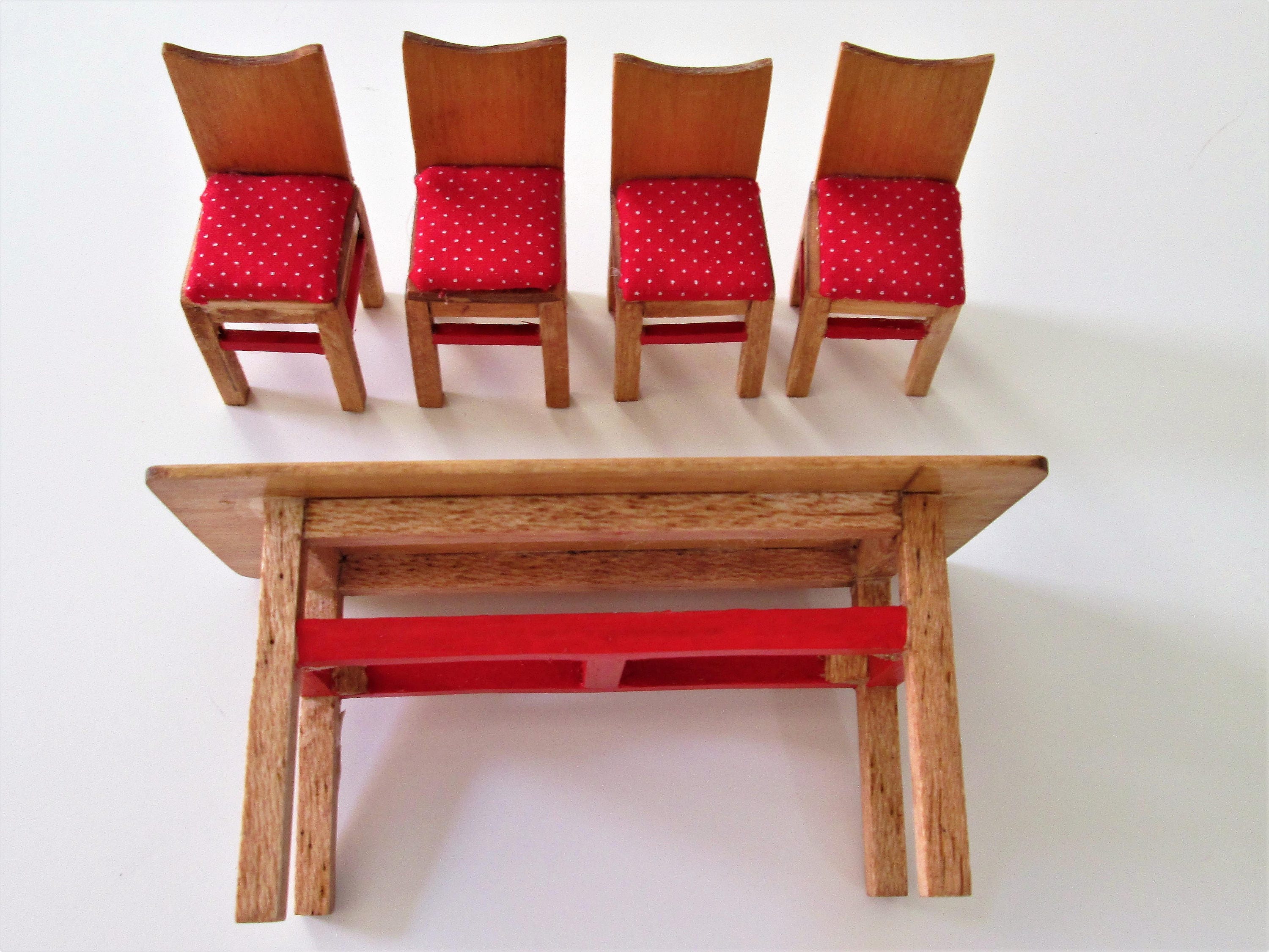 1:16 Dollhouse dinning room table with four chairs, wood dinning room ...