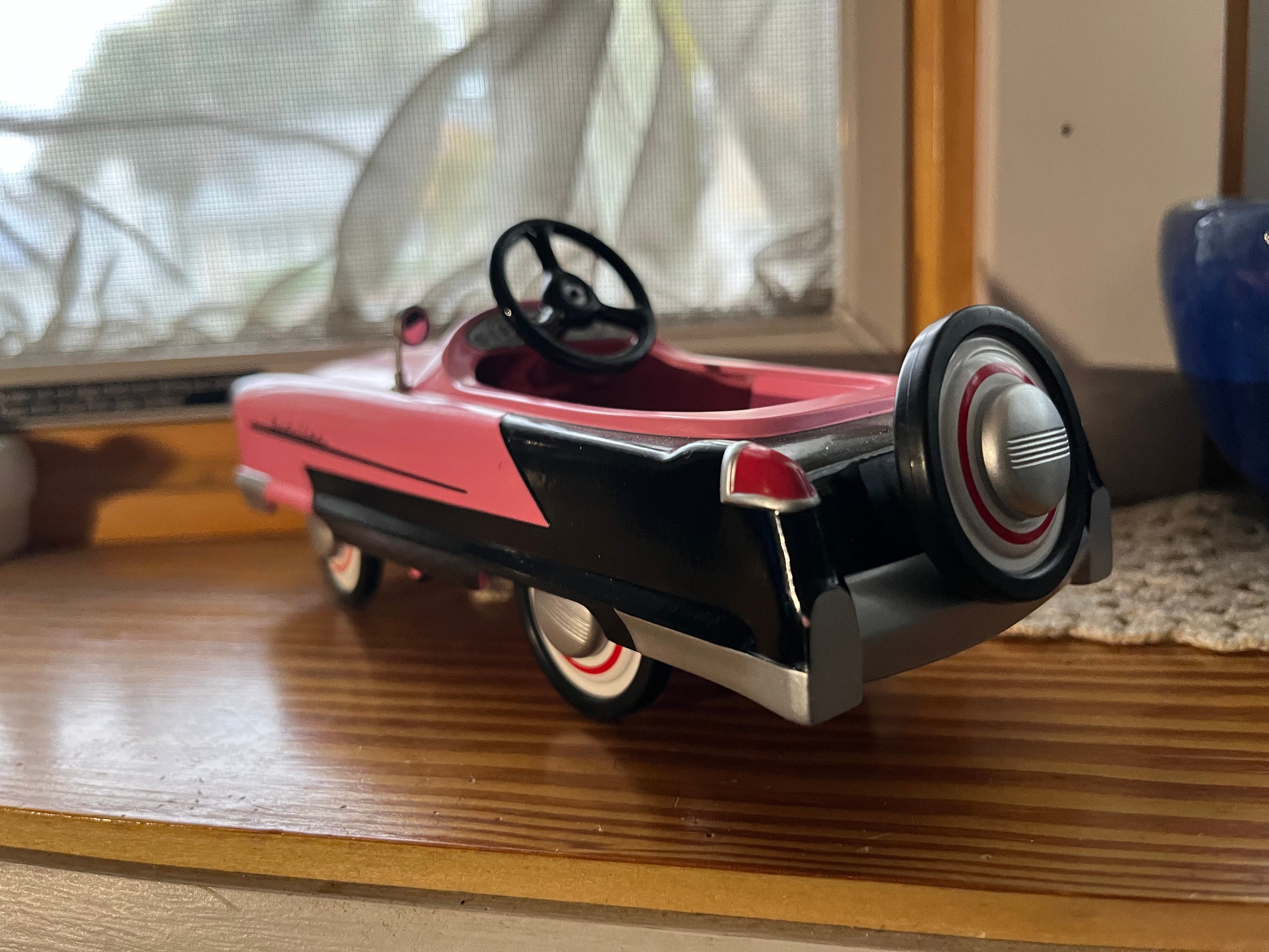 KIDILLAC DIE CAST Pedal Car - Etsy