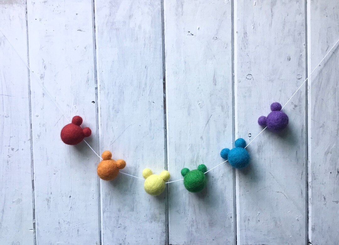 Simple Mickey Mouse Garland/kids Decor/ Playroom Decor/felt Ball ...