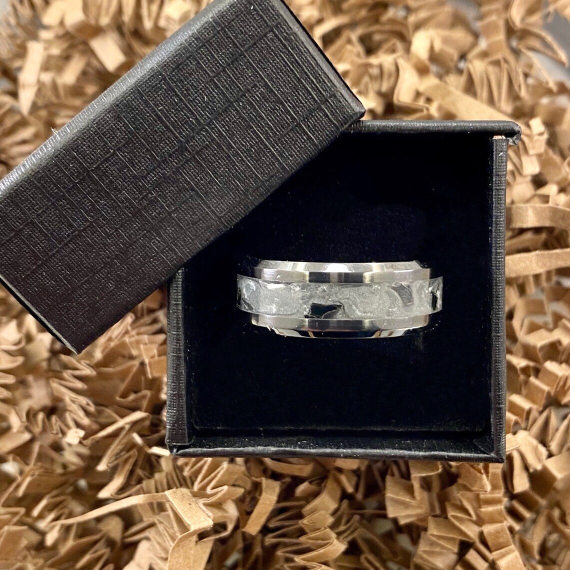 Stealth Ring, Obsidian and Black Marble Glowstone Ring, Men's Band ...