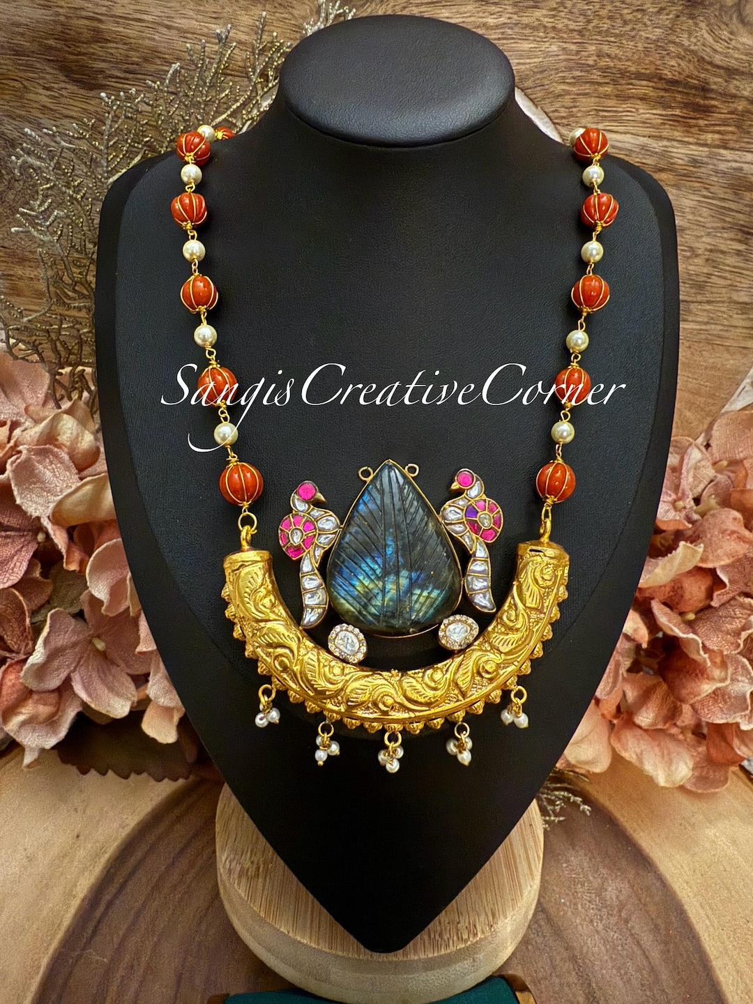 Handcrafted Jadau Pendant Necklace: 22K Gold Polish, Labra Stone - Etsy