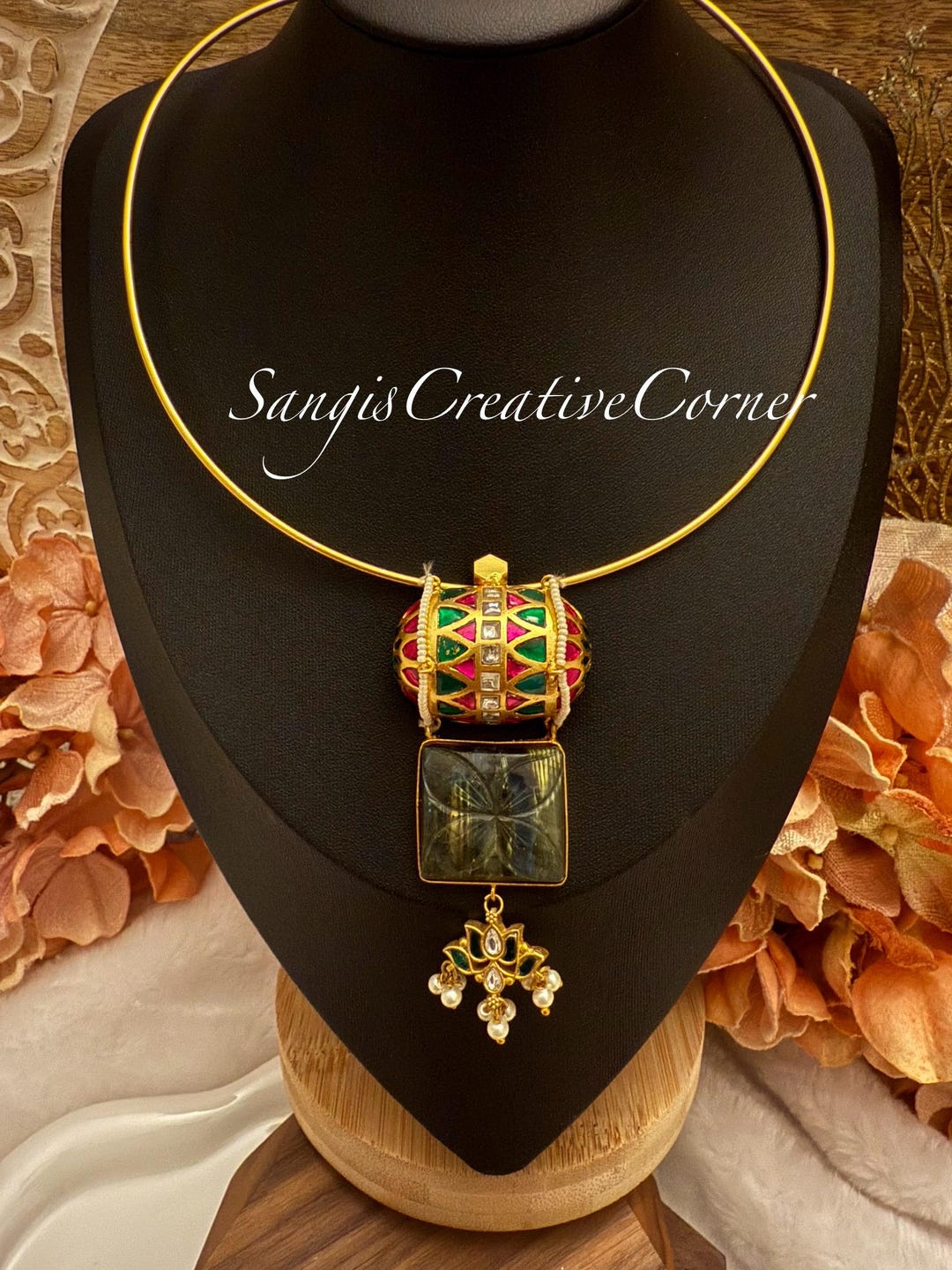 Jadau Kundan Hasli Necklace: Gold Finish Labra Stone Pendant - Etsy