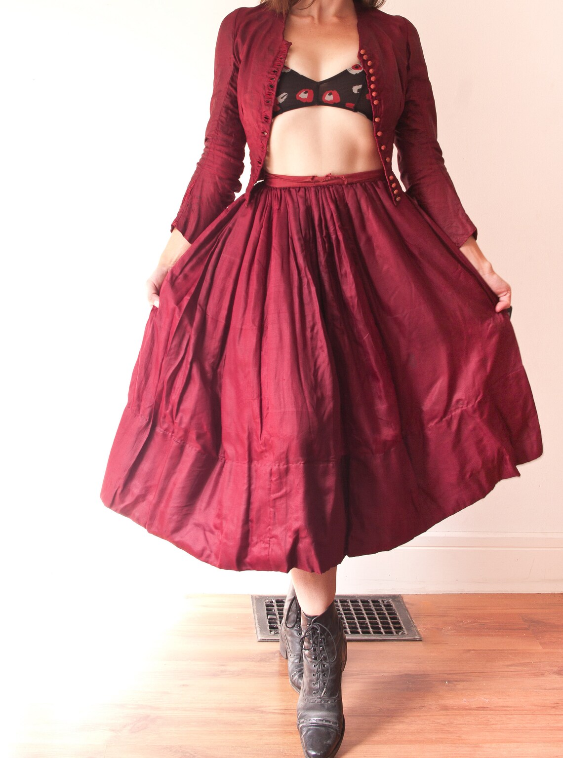 1900s Red Silk Jacket and Skirt / Antique Edwardian Set - Etsy Canada