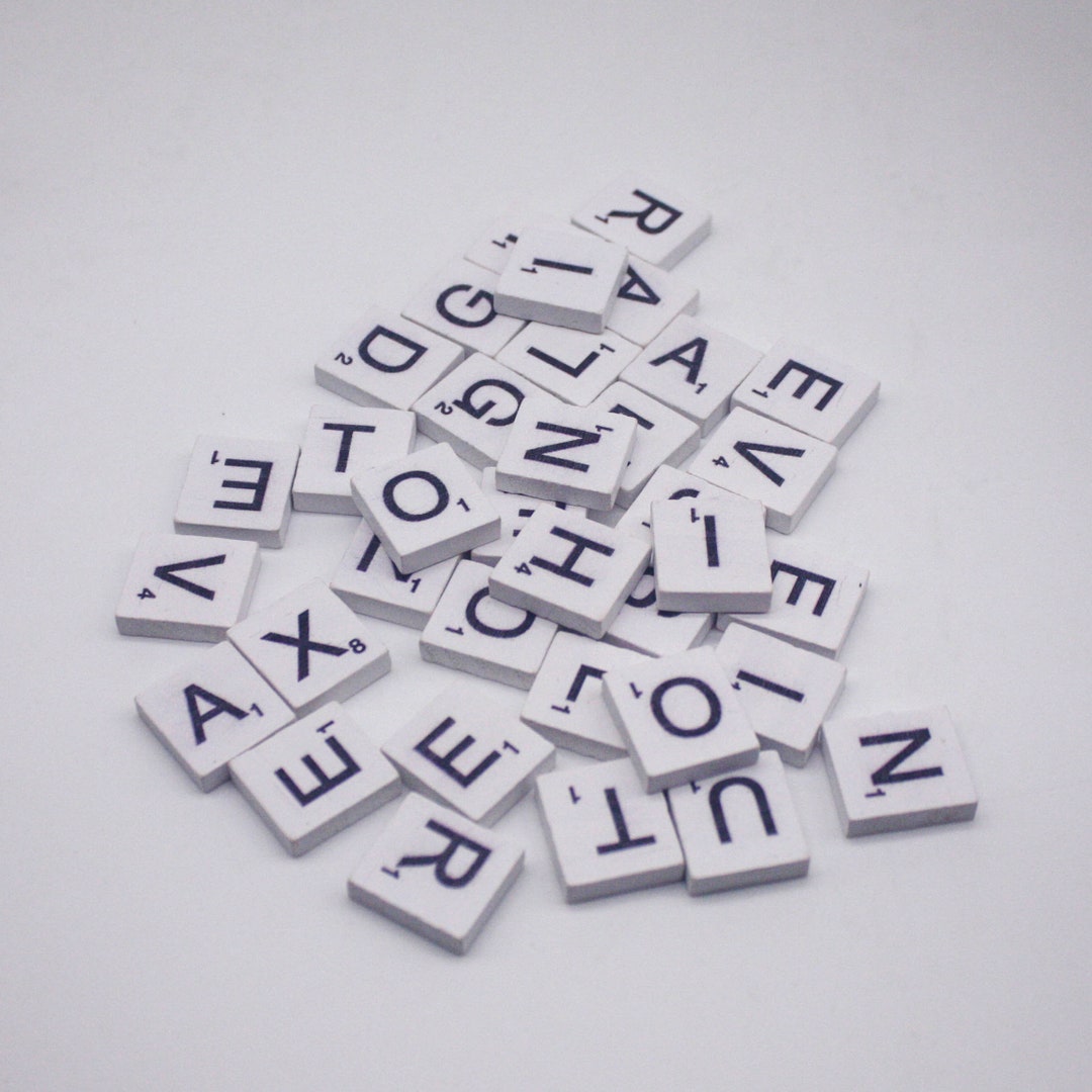 100 Pcs Wooden Scramble Scrabble Letters Tiles - White Color Scrambble ...