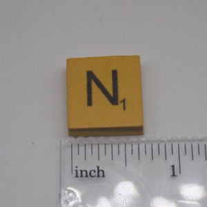 100 Pcs Wooden Scramble Scrabble Letters Tiles - YELLOW Color Scrambble ...