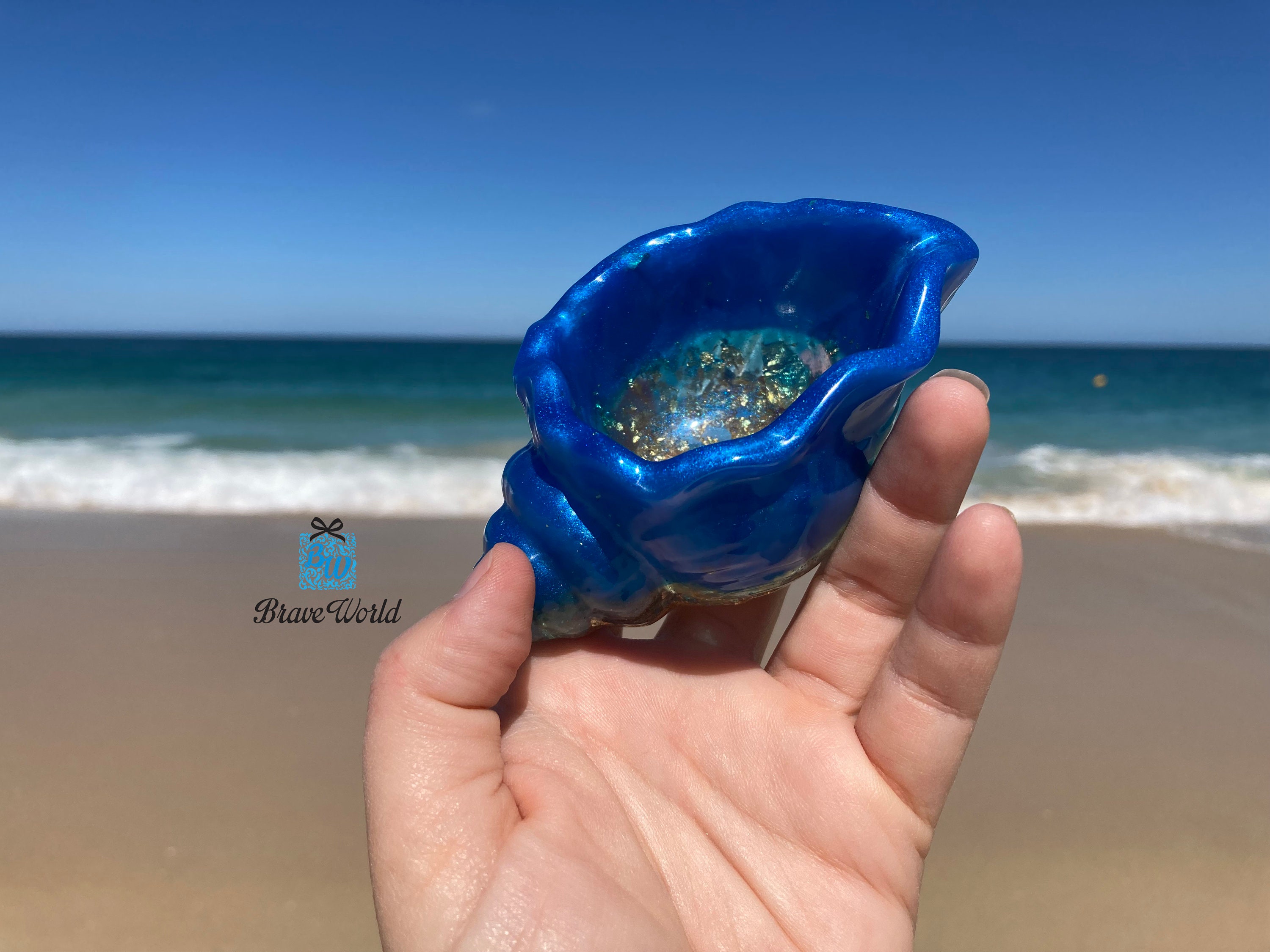 Blue and Gold Conch Resin Shell, Beach Themed Gifts, Home Decor, Resin ...