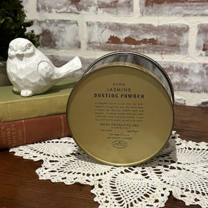 Vintage Avon Jasmine Dusting Powder Tin Can | Floral Flower Design ...