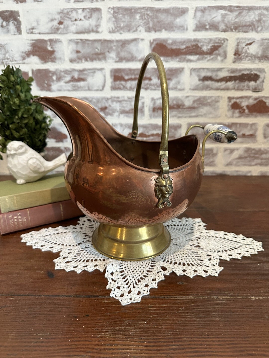 Vintage Brass Lion Headed Coal Scuttle Delft Porcelain Handle Fireplace ...